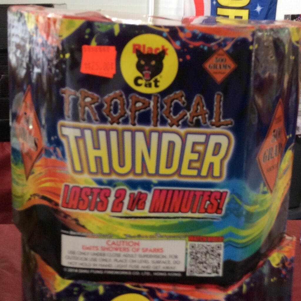 Tropical Thunder - Skyline Fireworks